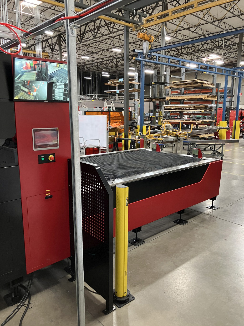 Linc-Cut Fiber Laser Cutting Systems | Lincoln Electric
