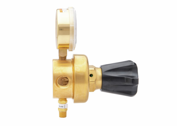Model 3530-125 1/2" NPT(F) Inlet/Outlet Regulator
