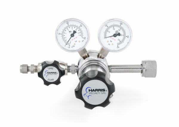 Model HP 722C-125-540-BE Ultra-High Purity Regulator